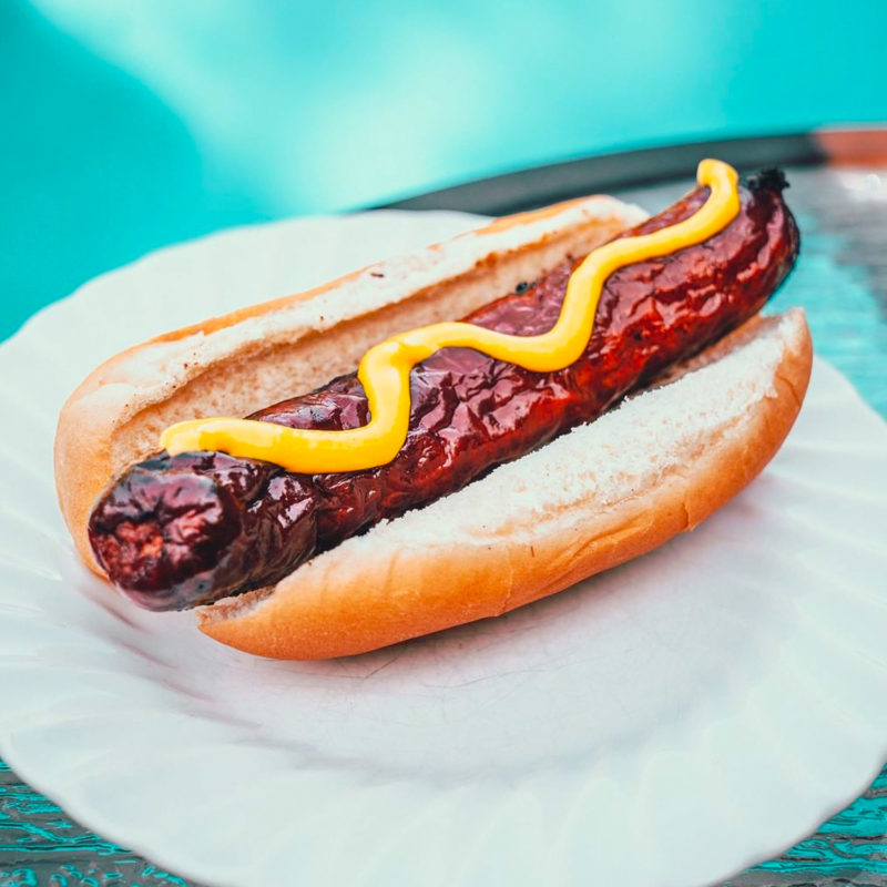 Natural Casing Pork & Beef Hot Dogs | Sahlen Packing Co.