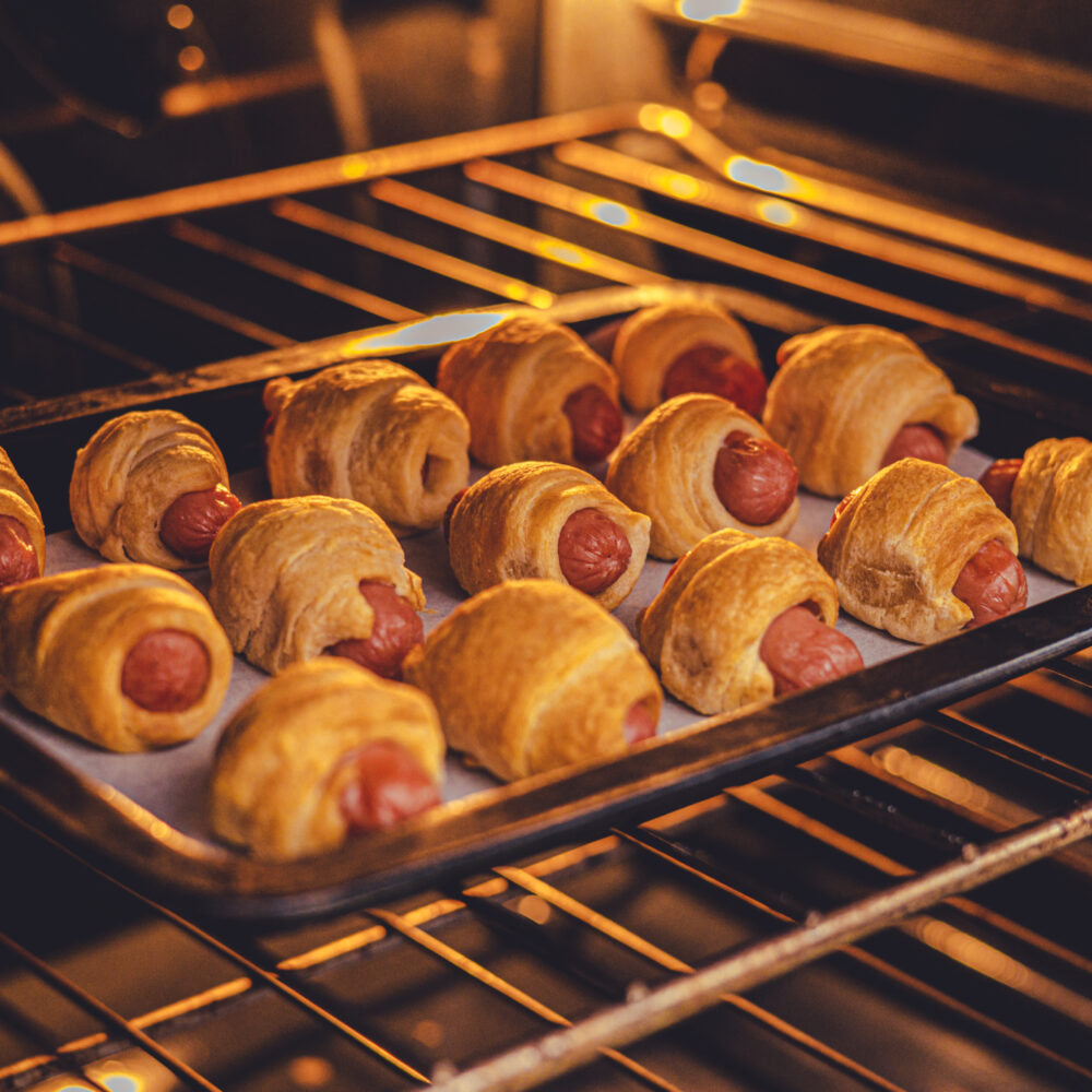 Skinless Smokehouse Cocktail Wieners | Sahlen Packing Co.